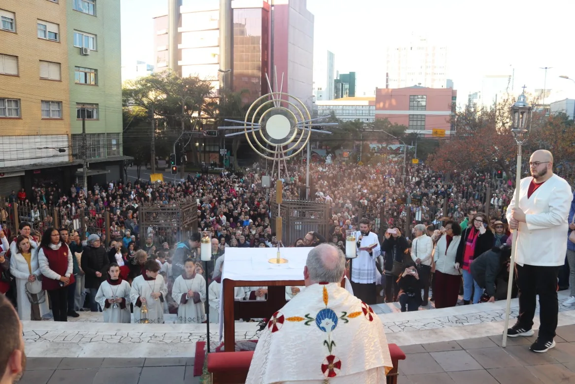 Corpus Christi: Jubileu de Ministros, Coroinhas e Acólitos