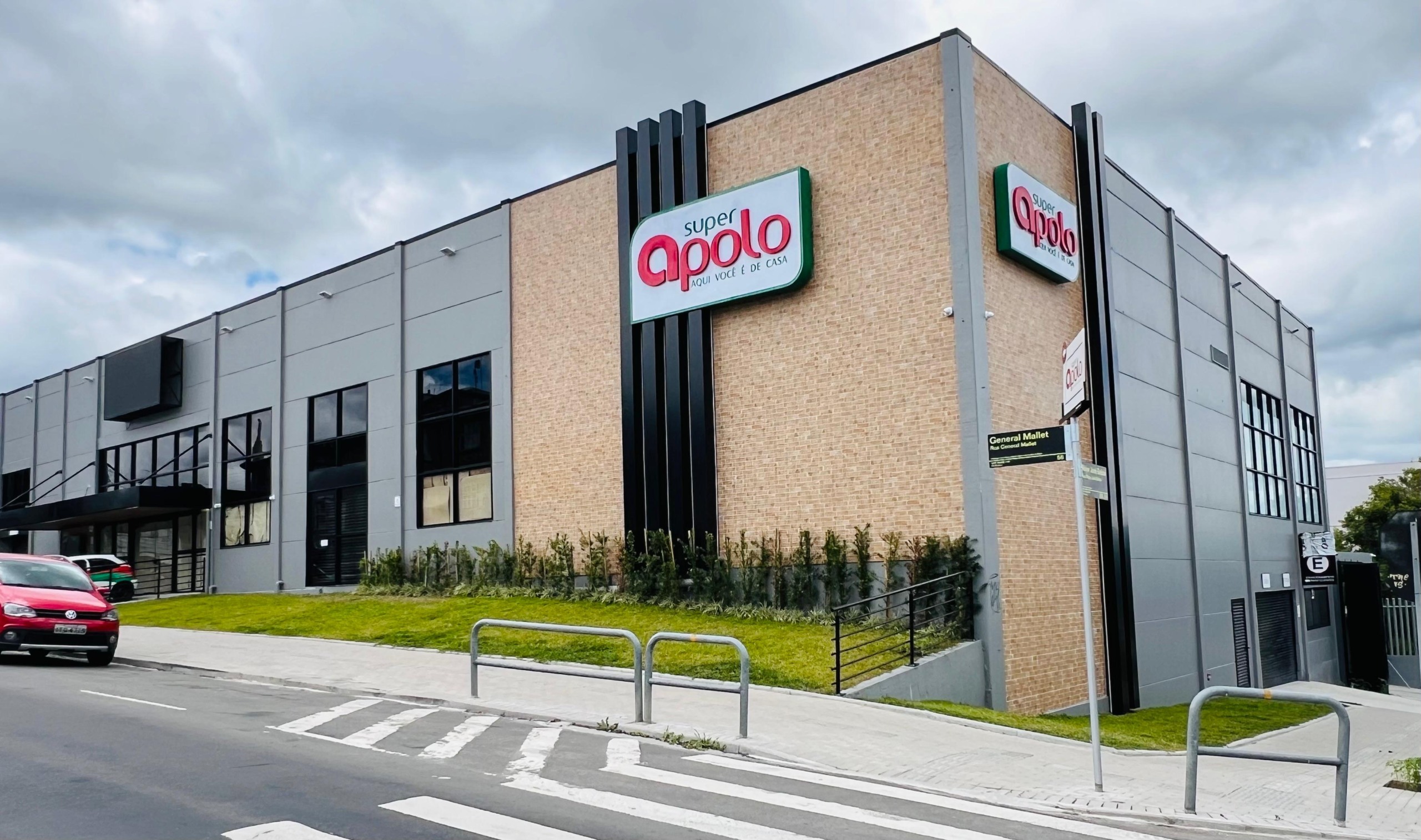 Companhia Apolo de Supermercados inaugura segunda
